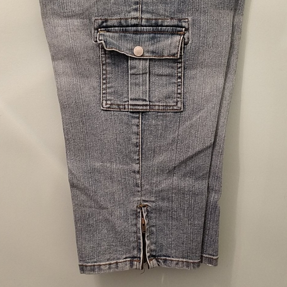 Cato | Pants & Jumpsuits | Catos Denim Capris Size 8 | Poshmark